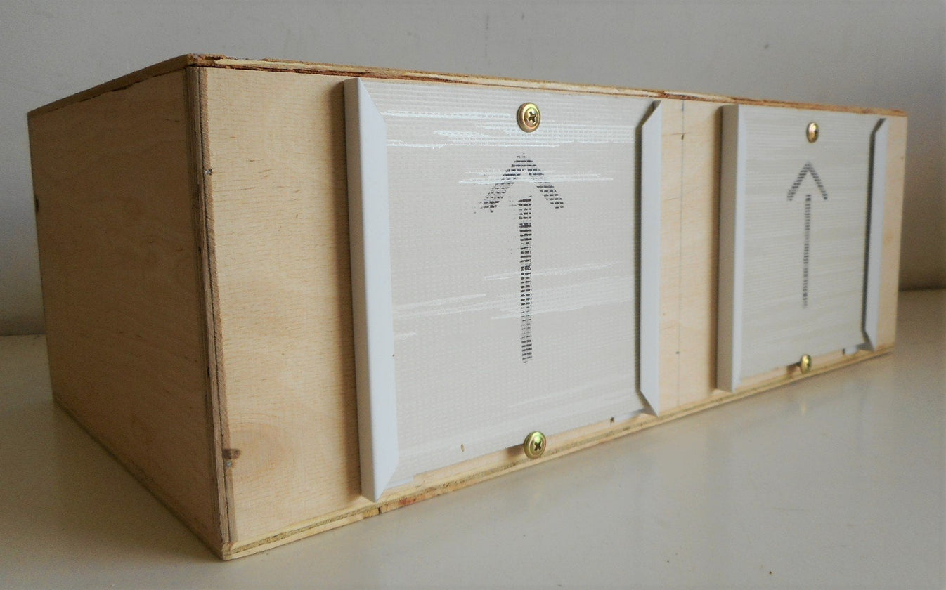 Freight Box – Parrot Supplies Australia